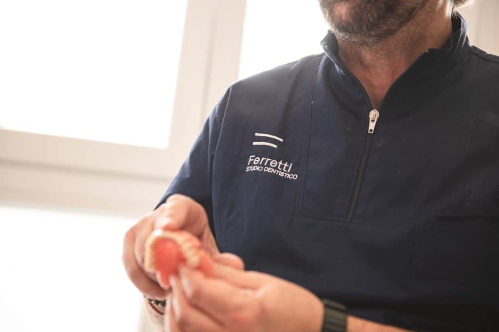 Implantologia - Studio Dentistico Ferretti